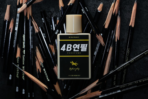 [레트로] 슥슥삭삭 4B연필 향기 오 드 퍼퓸 30mL | 아이디어스