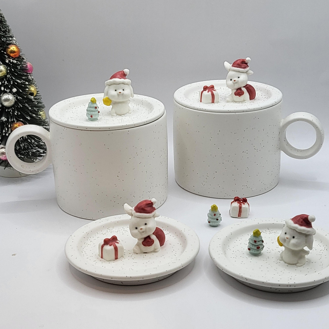 Rabbit Santa mug (Christmas recommendation) + accessory tray used both | idus