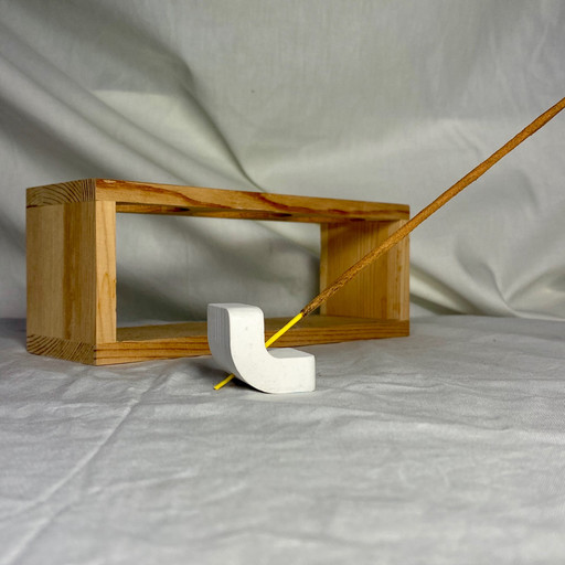 한글 인센스 홀더. ㄴ. 니은. nieun | 아이디어스