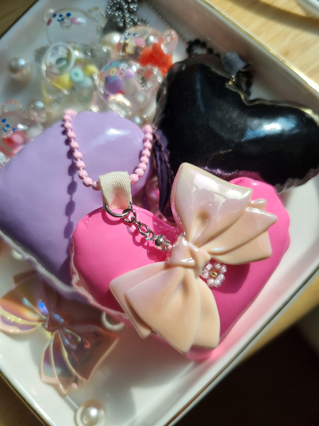 heart ribbon keyring pink purple black | idus