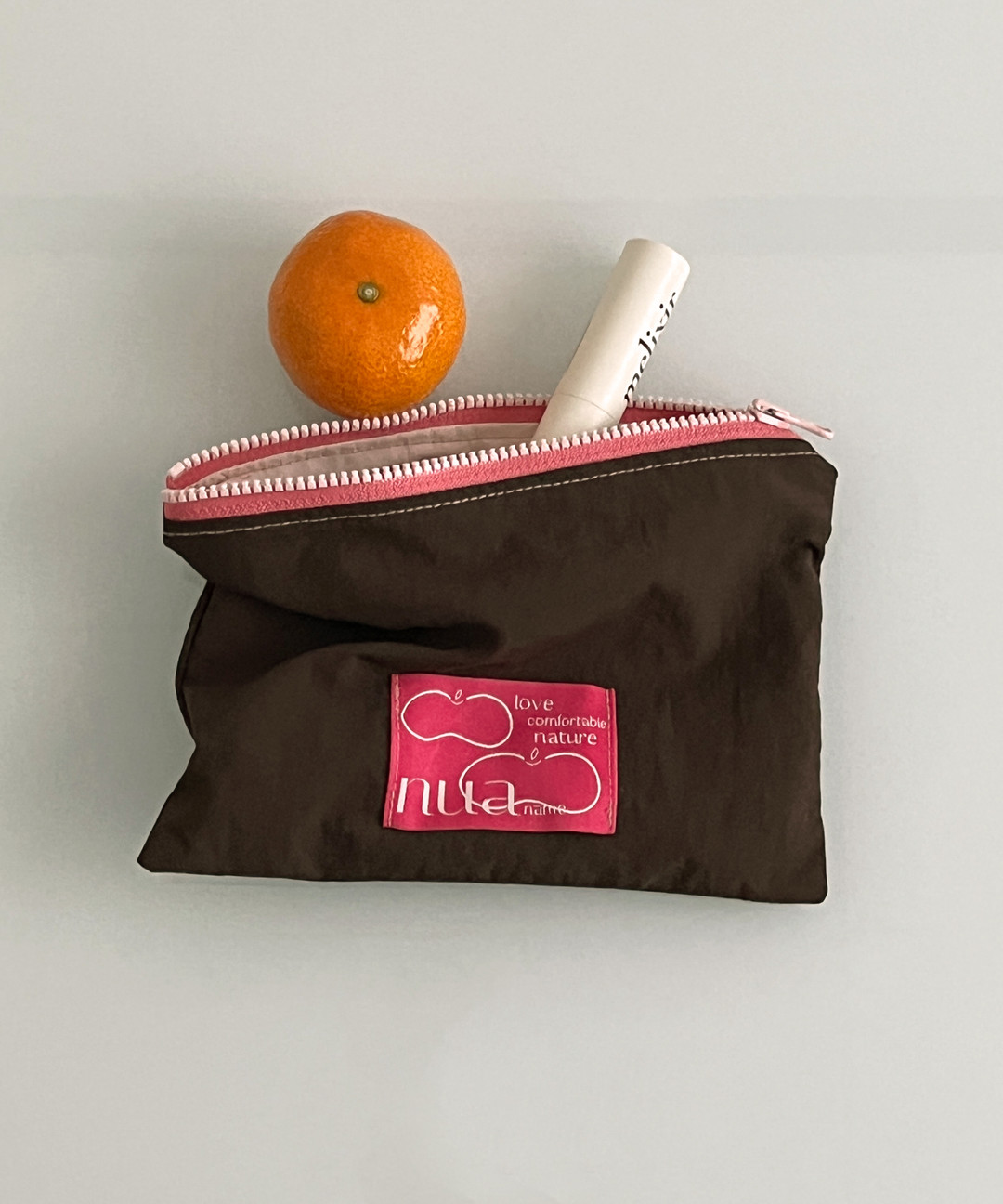 Apple-flavored chocolate cute mini pouch | idus