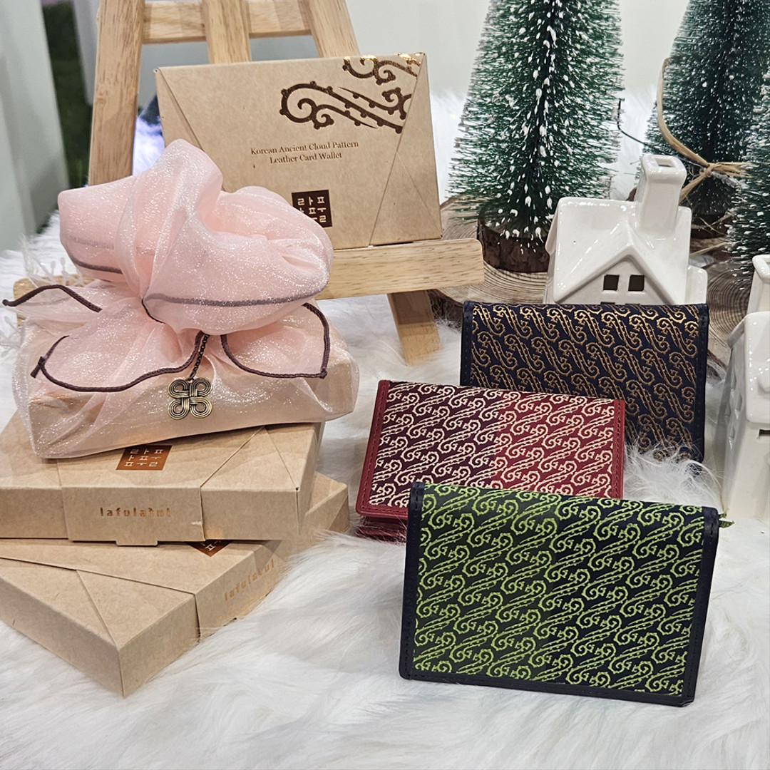 Korean Ancient Cloud Pattern Silk-Leather Card Wallet Navy(Green ...