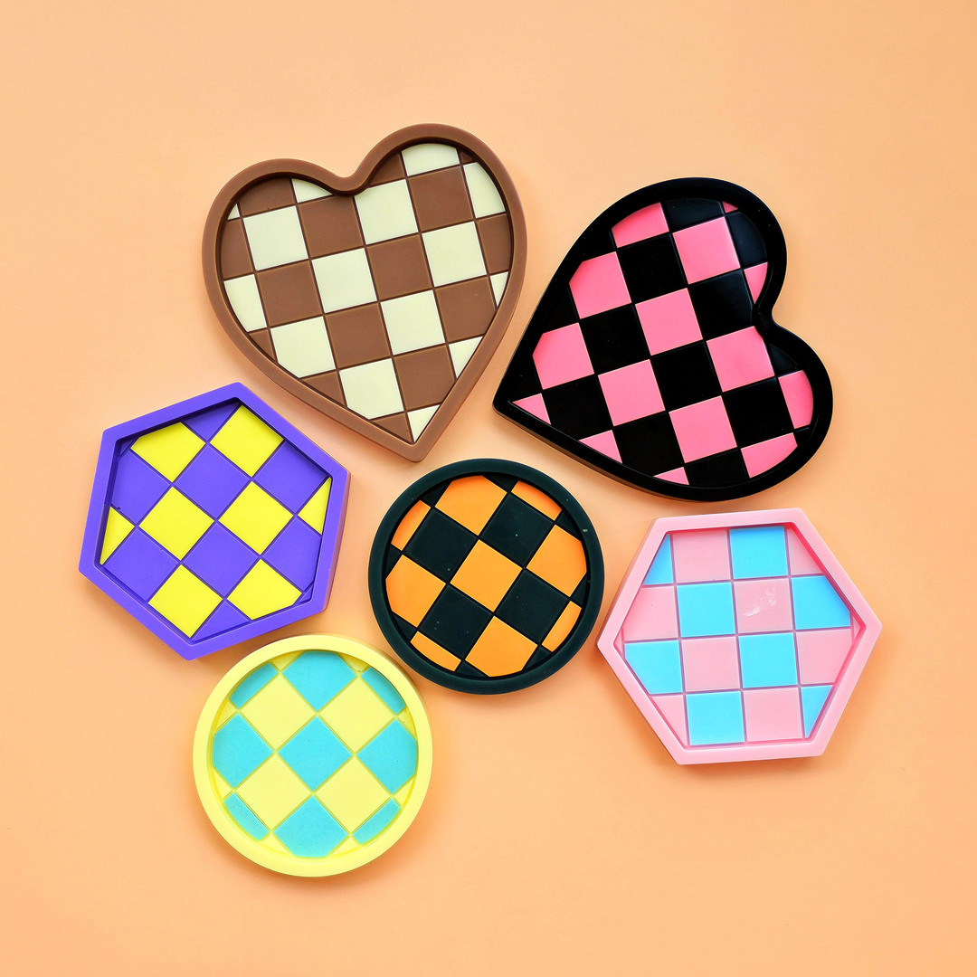 Colorful Checkerboard Tray Coaster | idus