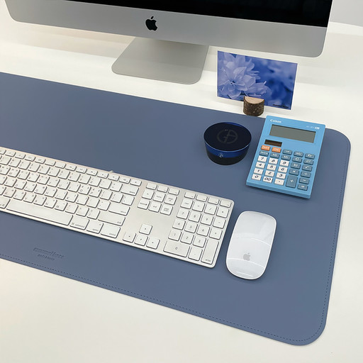 사무실 책상꾸미기 데스크매트 홈오피스 책상 원룸꾸미기 | 아이디어스