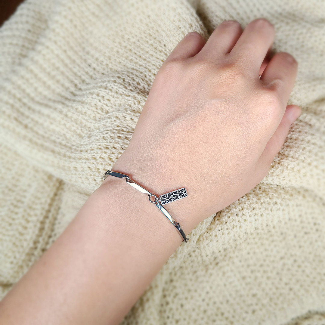 Korean traditional pattern train chain bracelet | idus