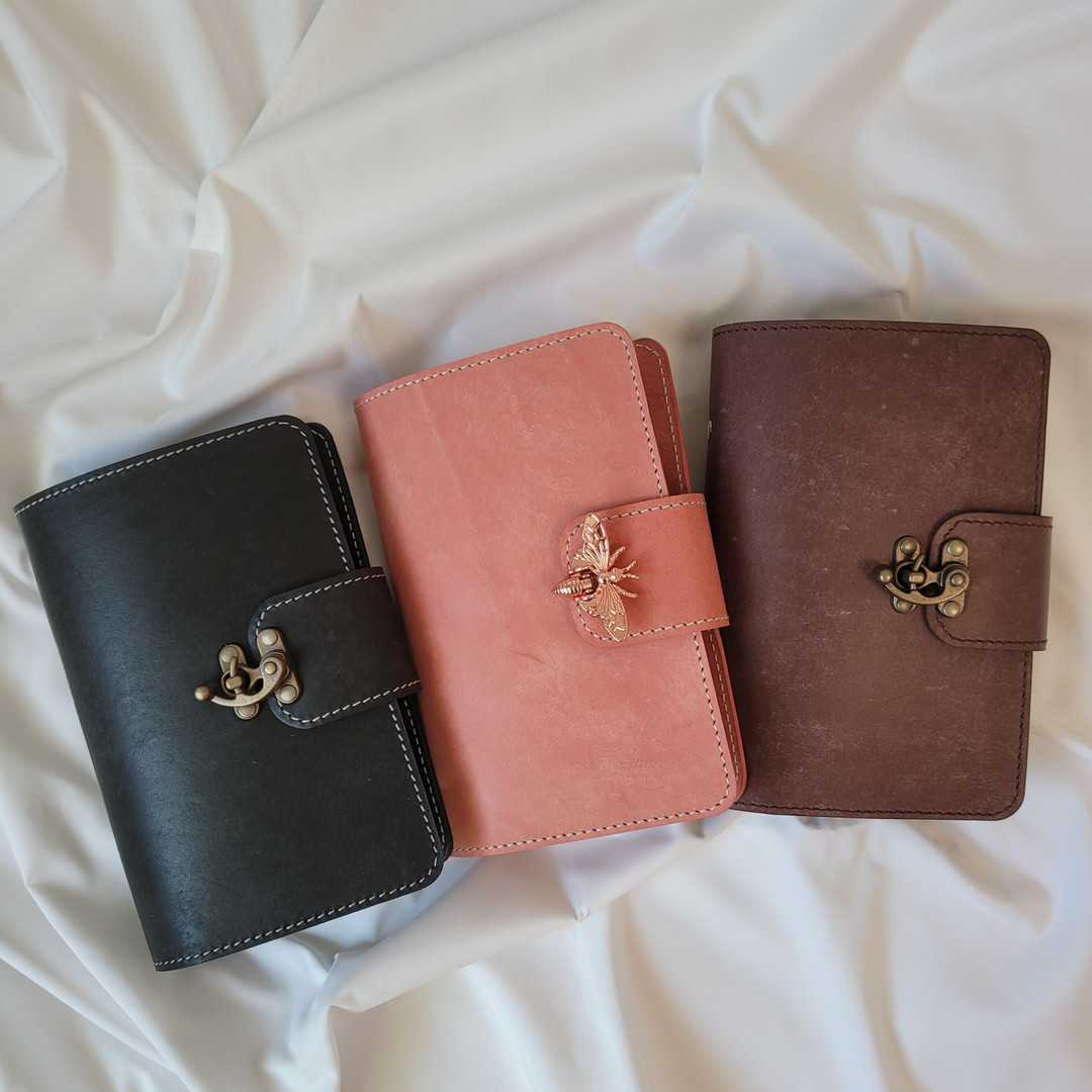 six-hole leather diary(A6) | idus