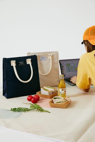 [PLASTIC] Cooler Bag 2 | 아이디어스