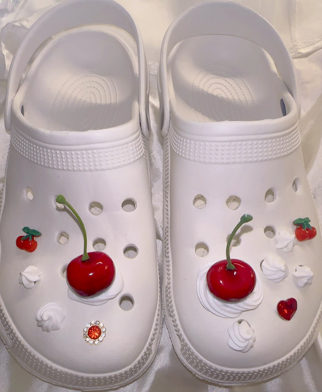 Cherry Fresh Cream Heart Zibitz jibbits gibbits jibbitz 7 pc Set crocs