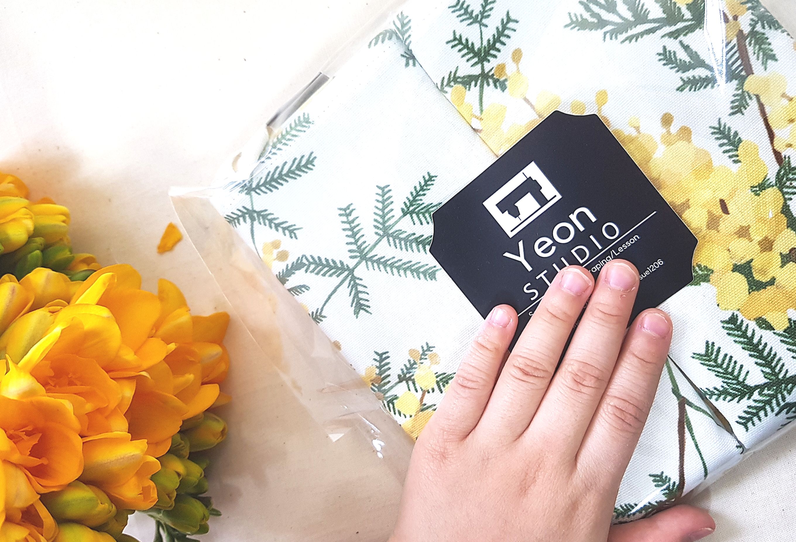 Yeon Studio | 판매중인 작품