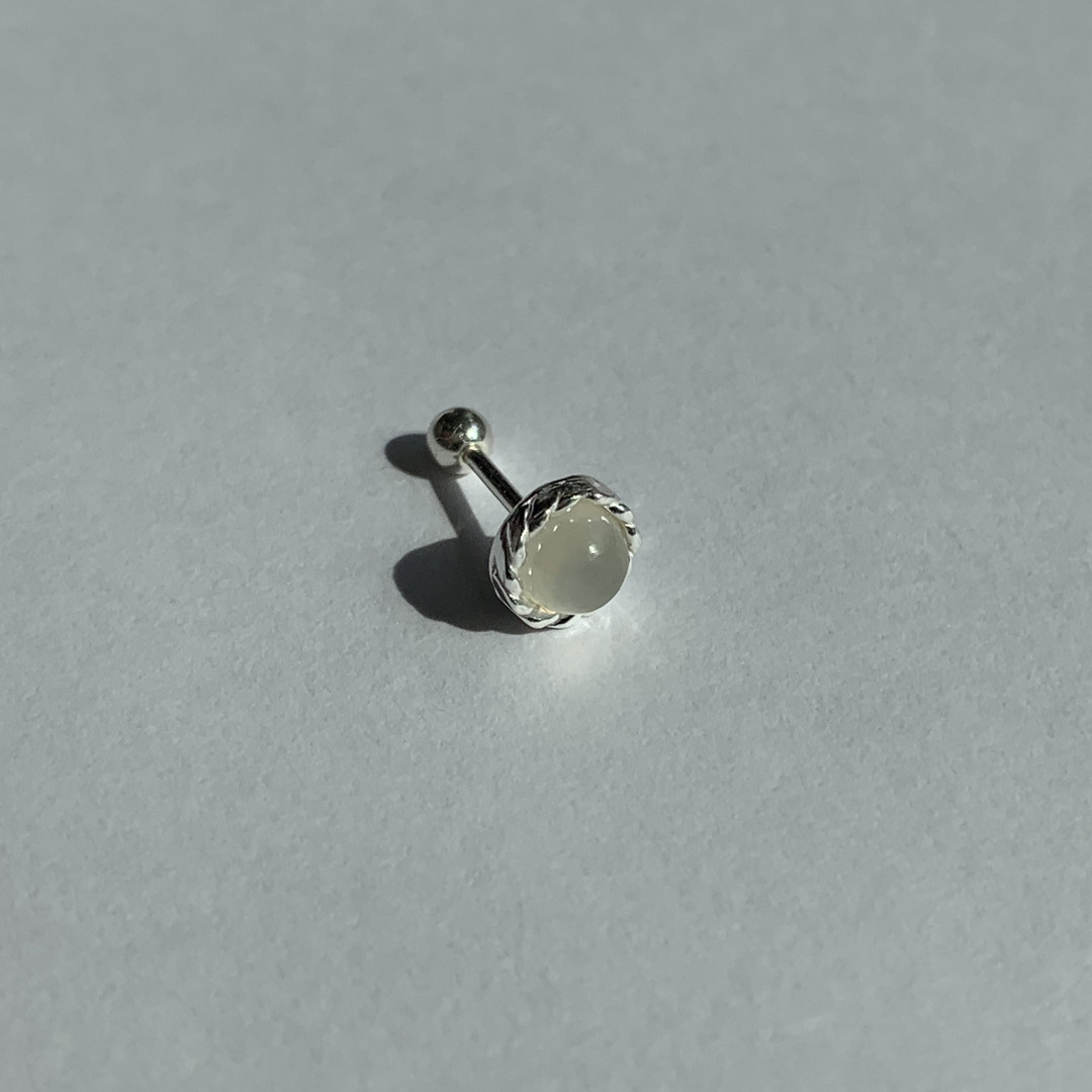 Moonstone earring piercing | idus