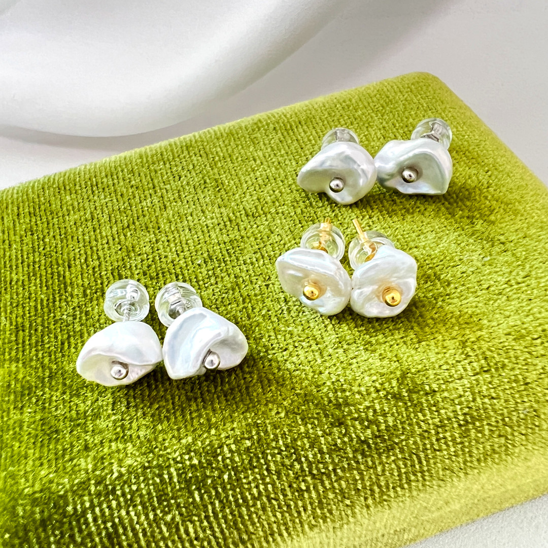 [925 Silver] Petal Keshi Pearl Minimal Stud Earrings Freshwater Pearl | idus