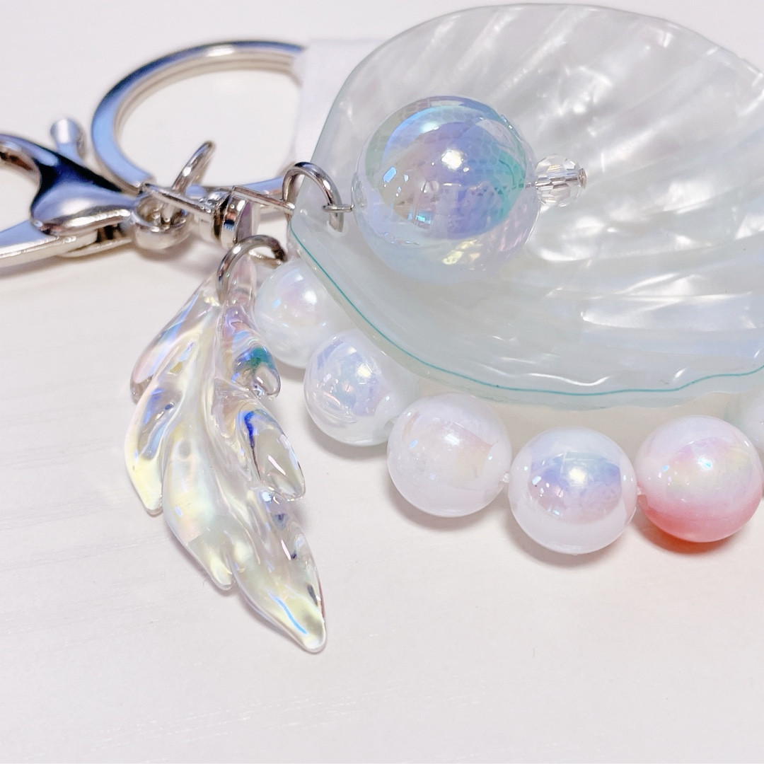 Bling Bling Seashell Keychain | idus