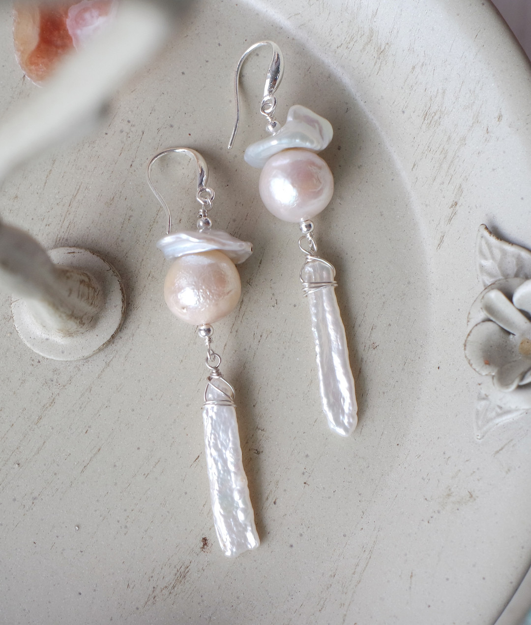 Pearl windbell Earring | idus