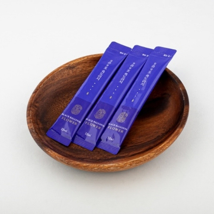 9번찌고9번건조한 "구증구포흑도라지스틱" | 아이디어스