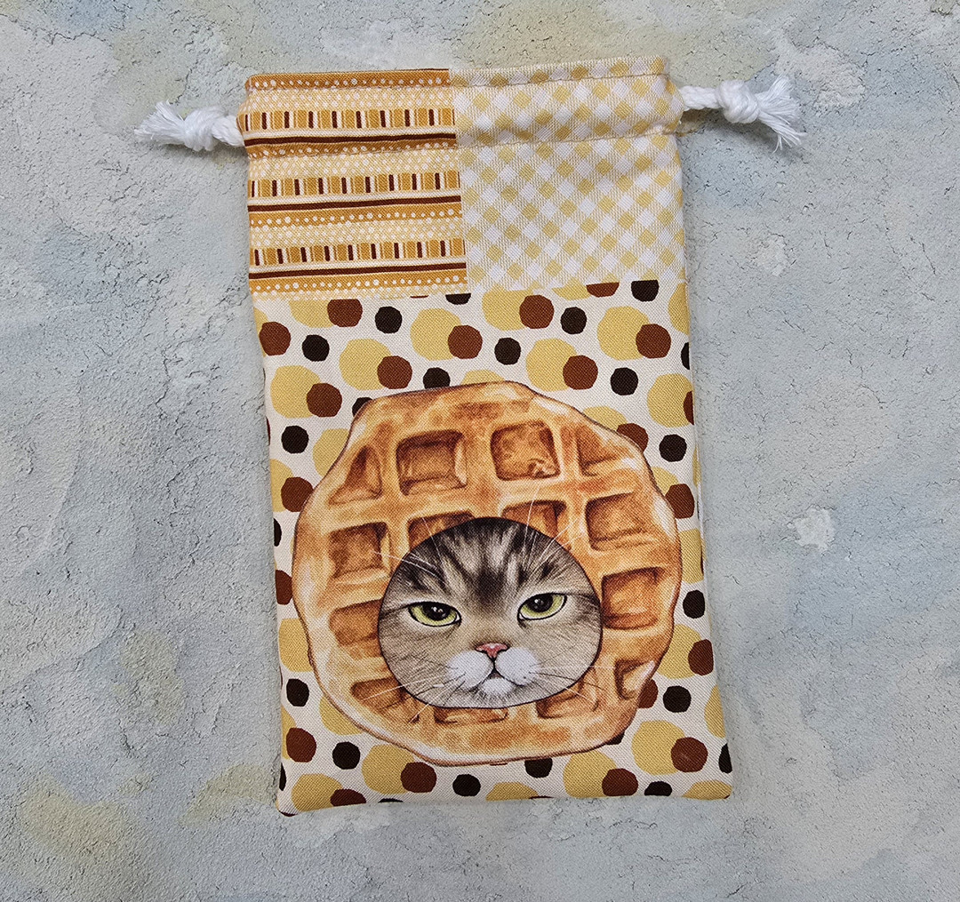 Cat Bake Pouch | idus