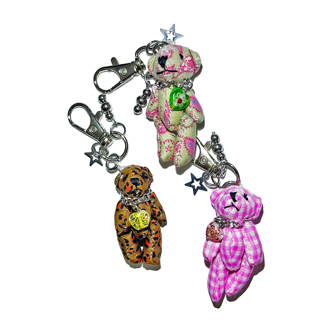 kitsch random bear keychain | idus