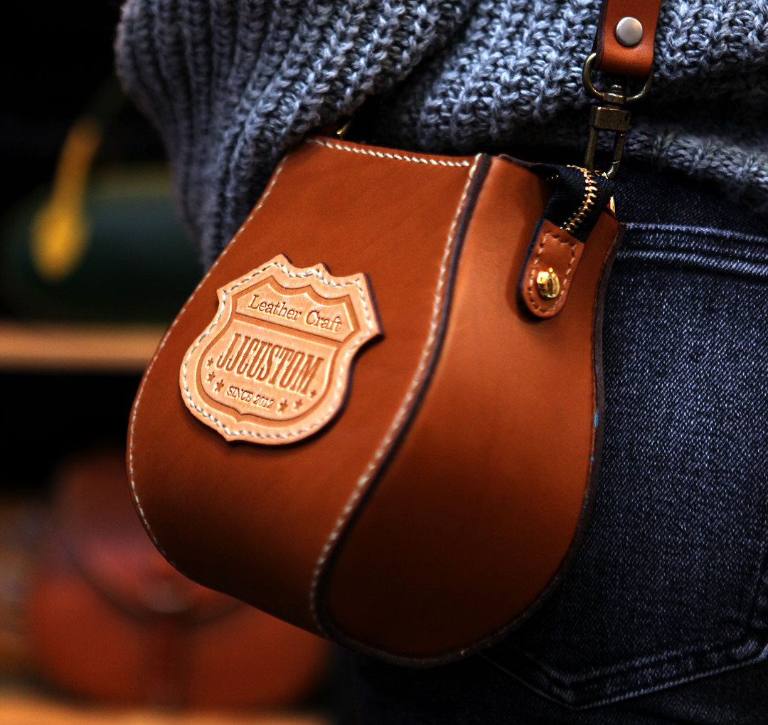 Heyri Vintage Brown Big Bean Bag / Mini Cross Bag | idus