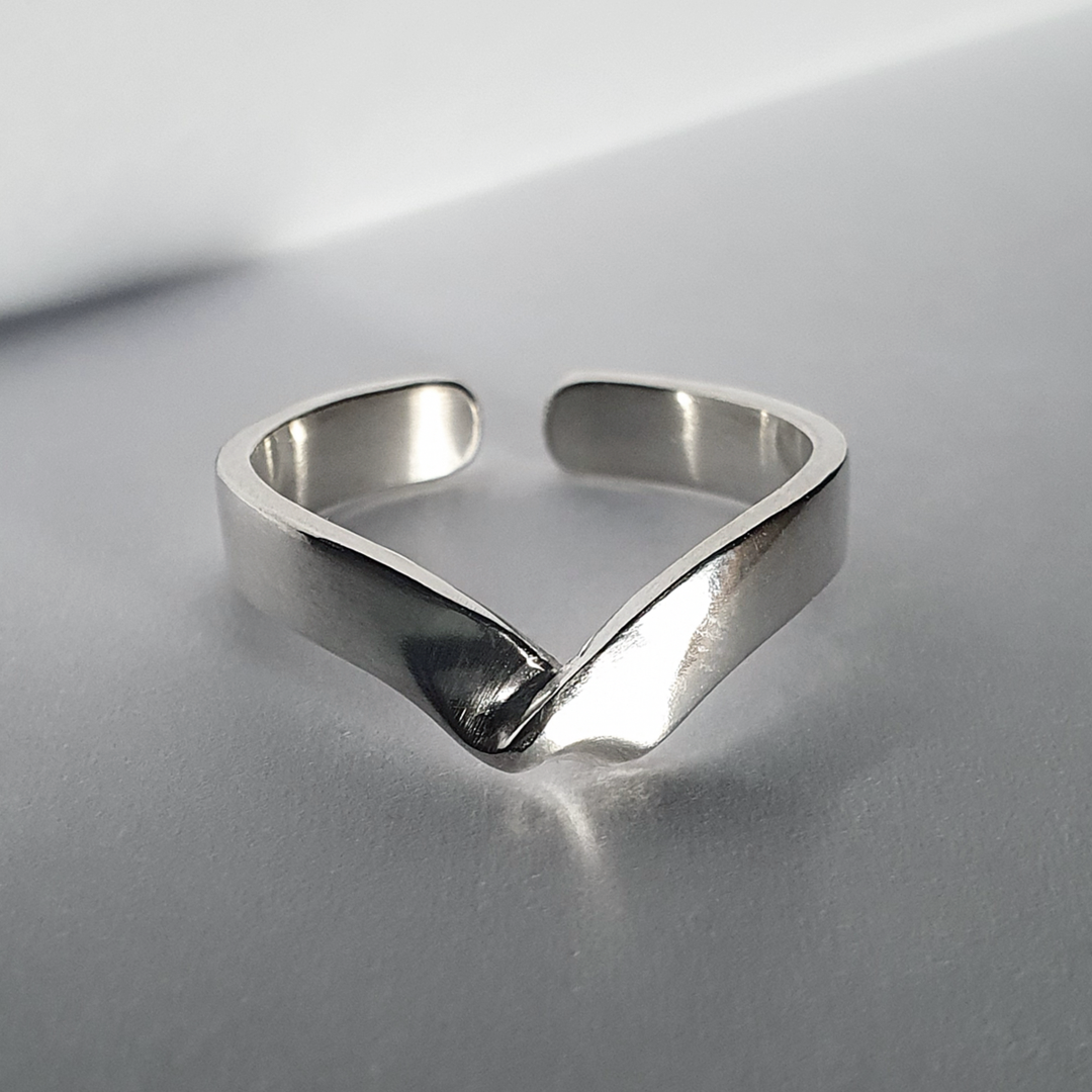 (925 Sterling Silver) Folded Ring | idus