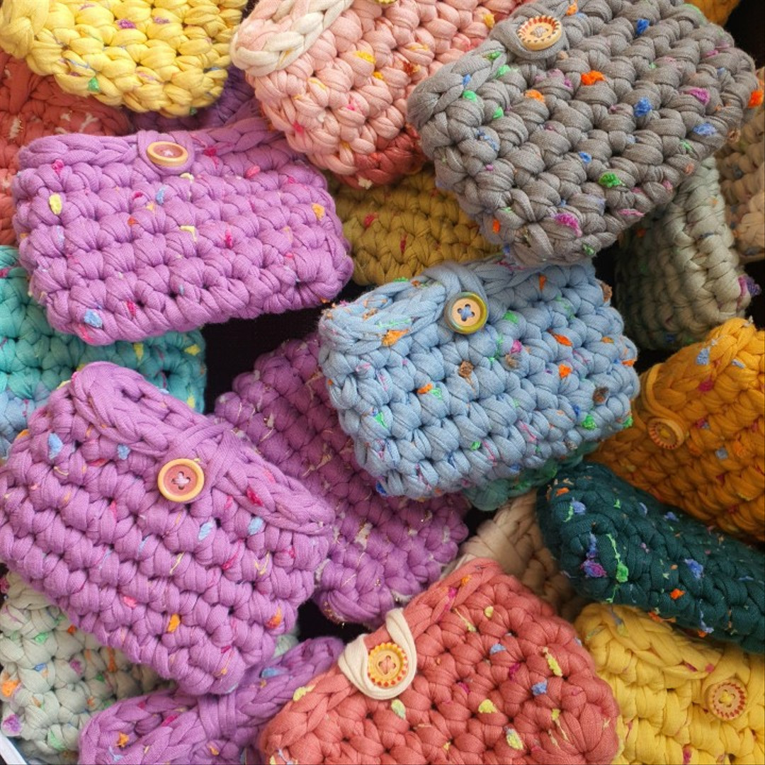 [1+1] Limited Edition Half Mini Wallet | idus