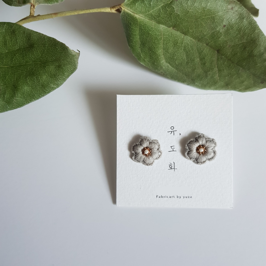 Grace Earrings | idus