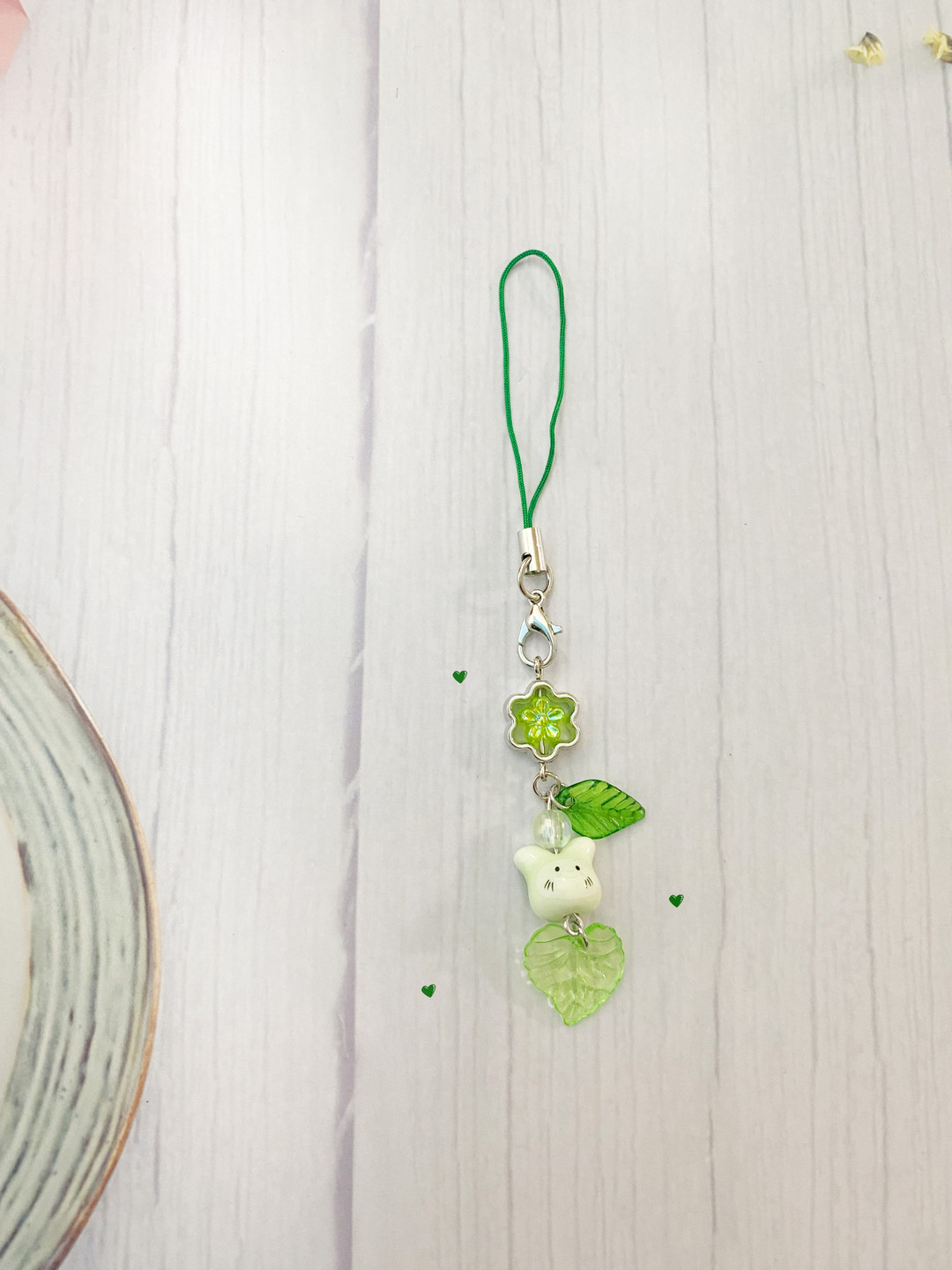 Rabbit on Leaves Beads Strap Keyring | idus