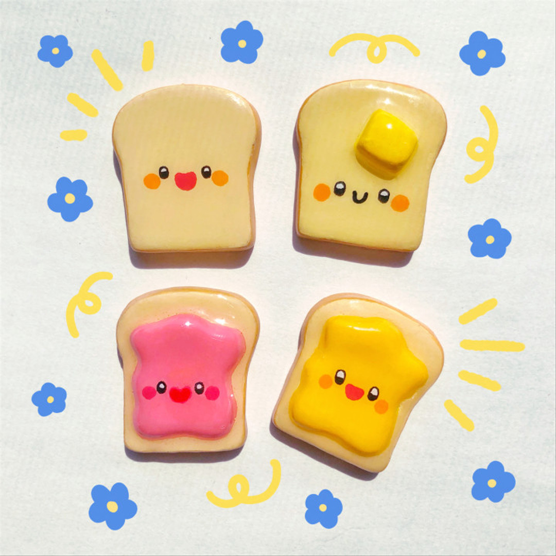 Toast Clay Pin (Badge/Brooch/Magnet) | idus