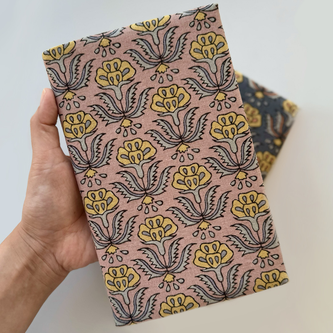 Book & Notebook Fabric Covers for a Cozy Reading Experience | idus