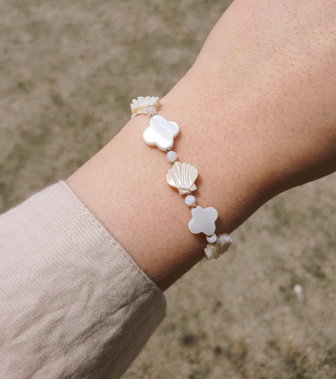 Clam shell nacre anklet & bracelet | idus