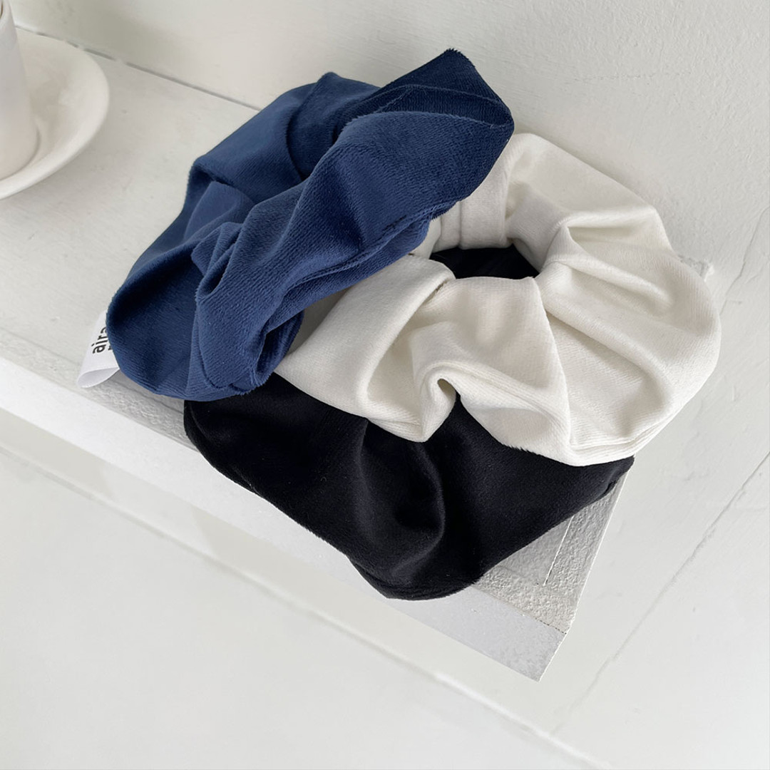 3pack Velvet Scrunchie Set | idus
