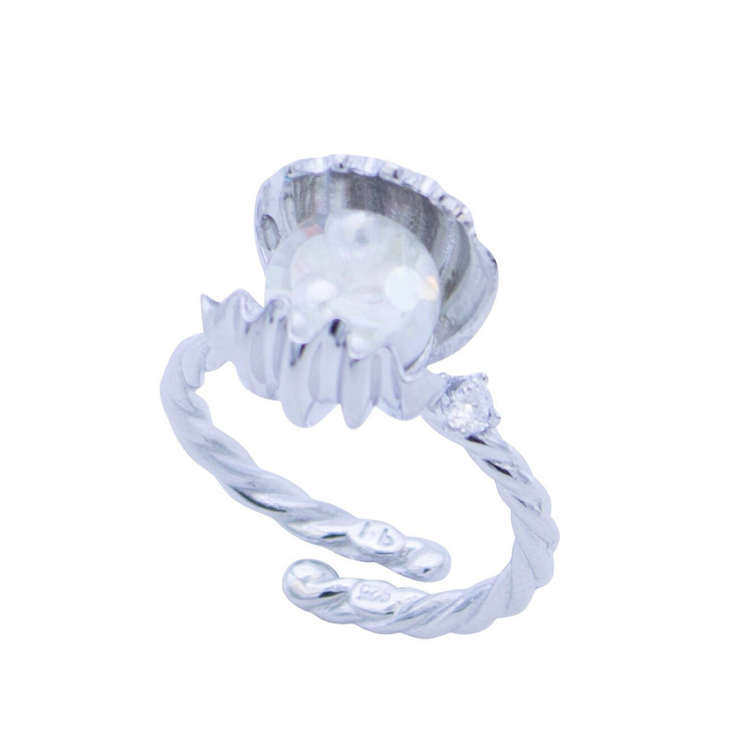 Shining Snowball Inside the Shell Ring