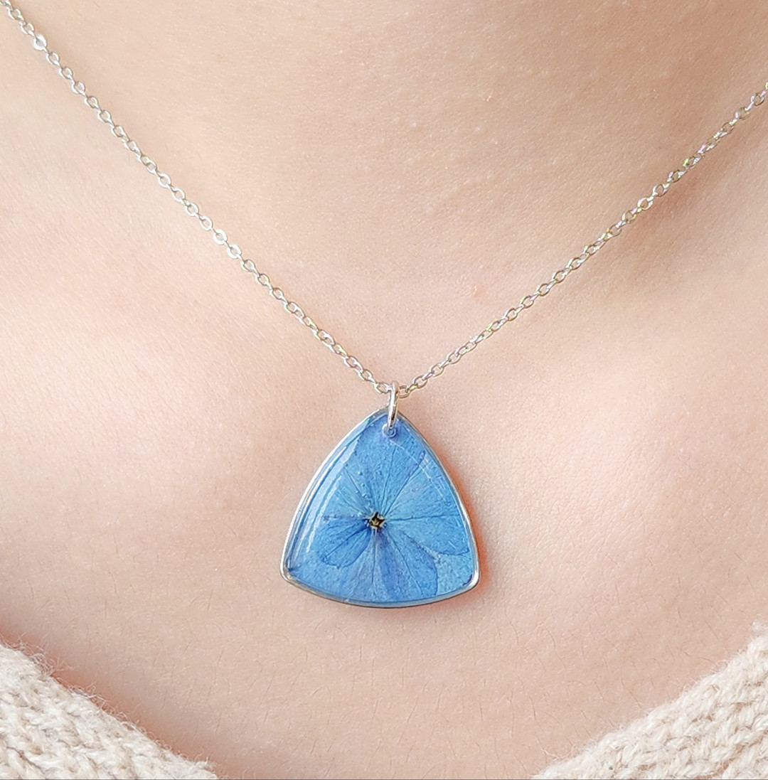 Blue hydrangea necklace