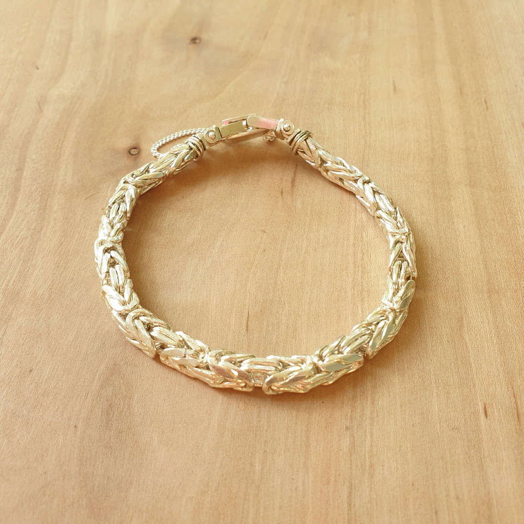 Byzantine braided twisted bold weight elegant silver wire bracelet | idus