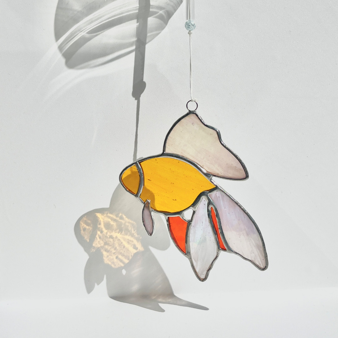 Goldfish suncatcher window scenery stained glass | idus