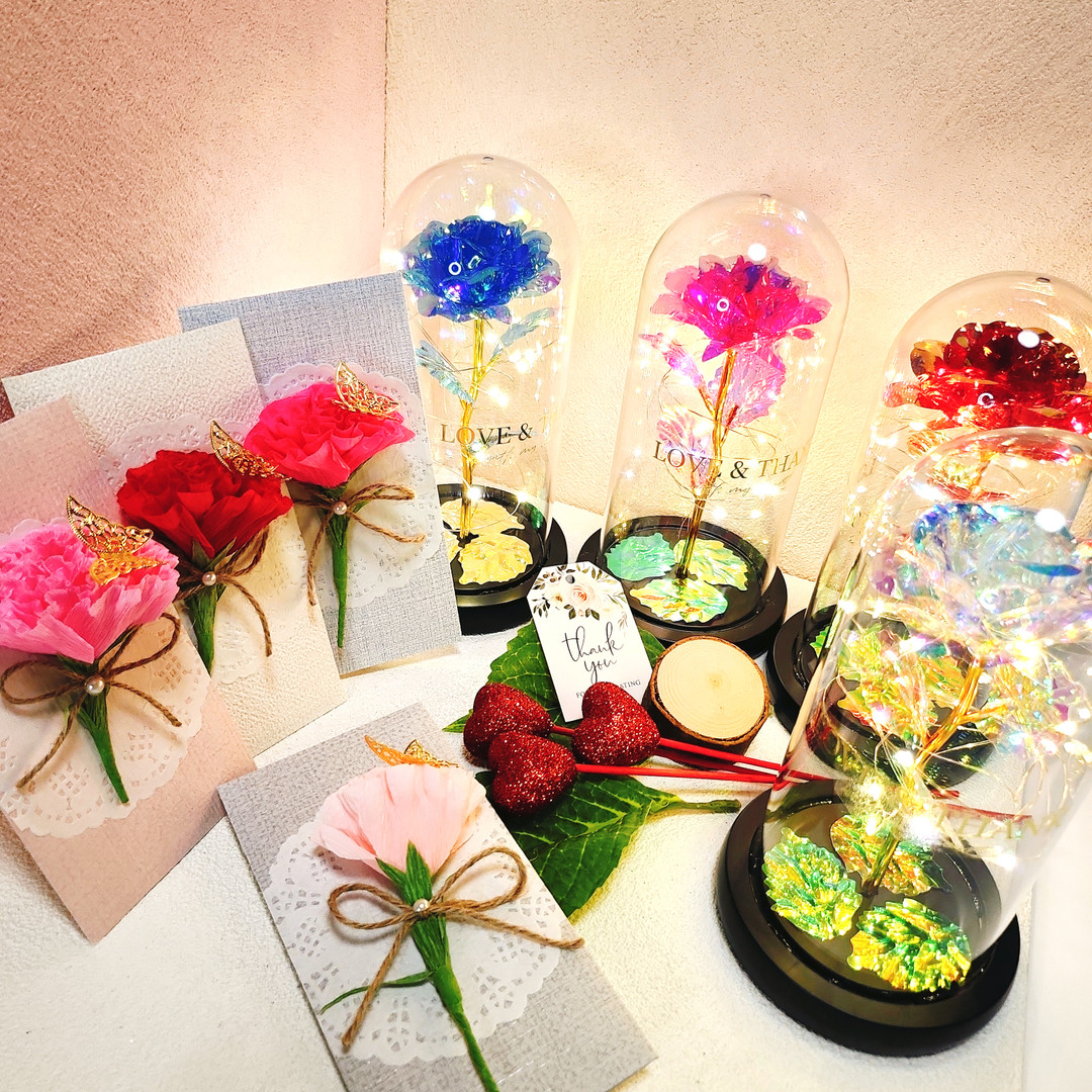 Carnation pocket money envelope & LED mood light | idus