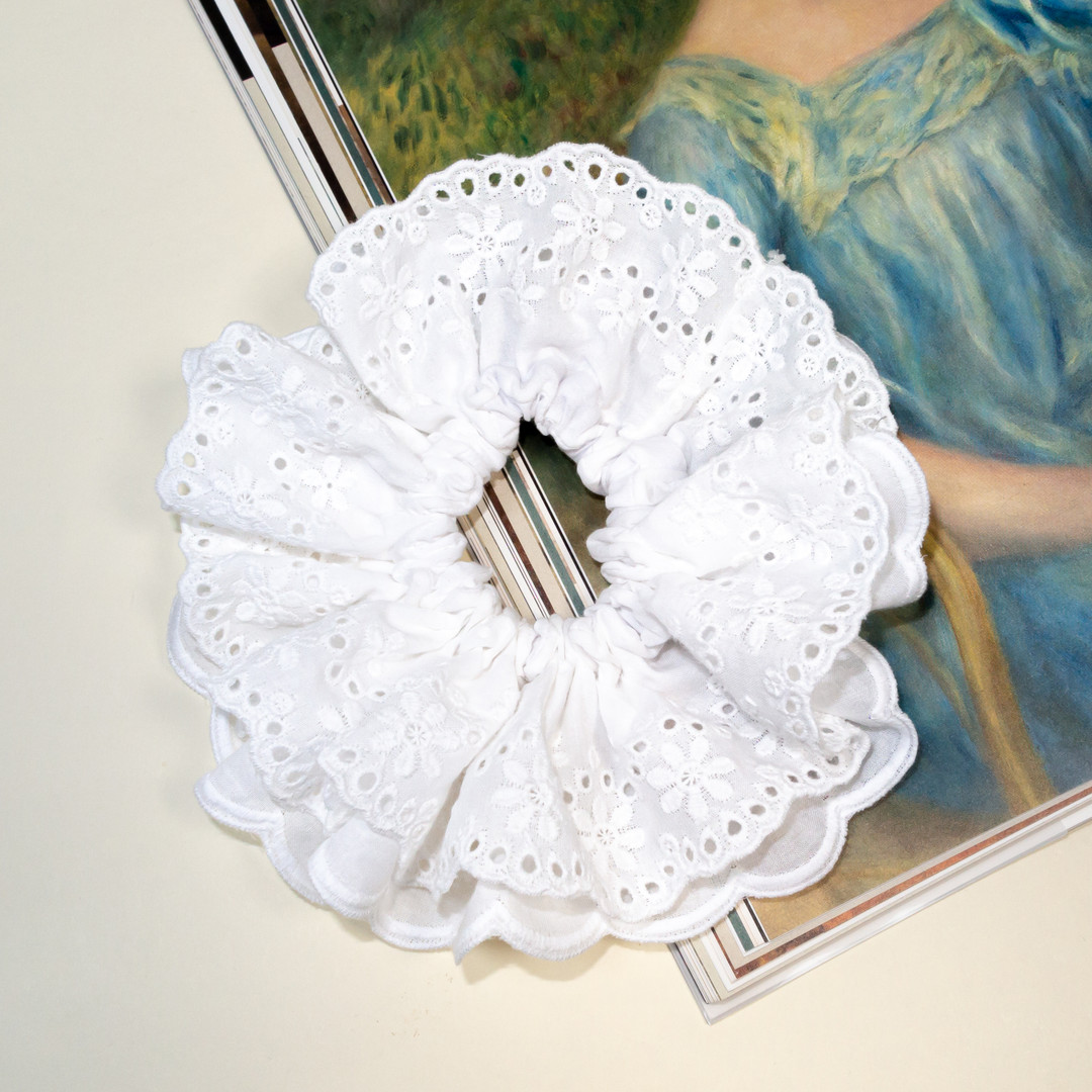 white lace cotton hairband handmade Scrunchie | idus