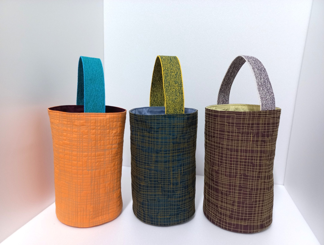 Traditional-inspired freeform quilted bag with webbing handles | idus