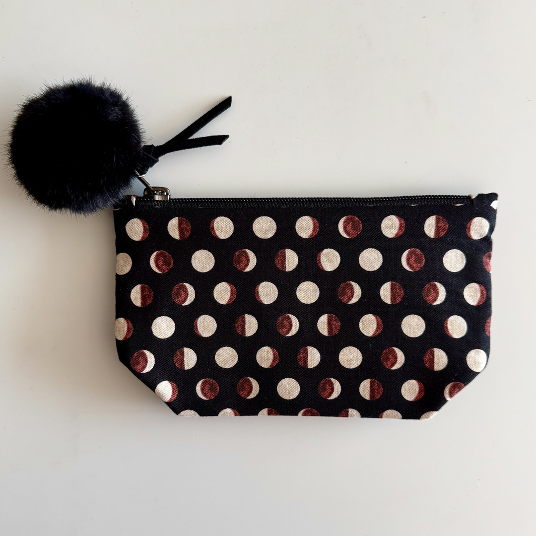 Moonlight Pouch | idus