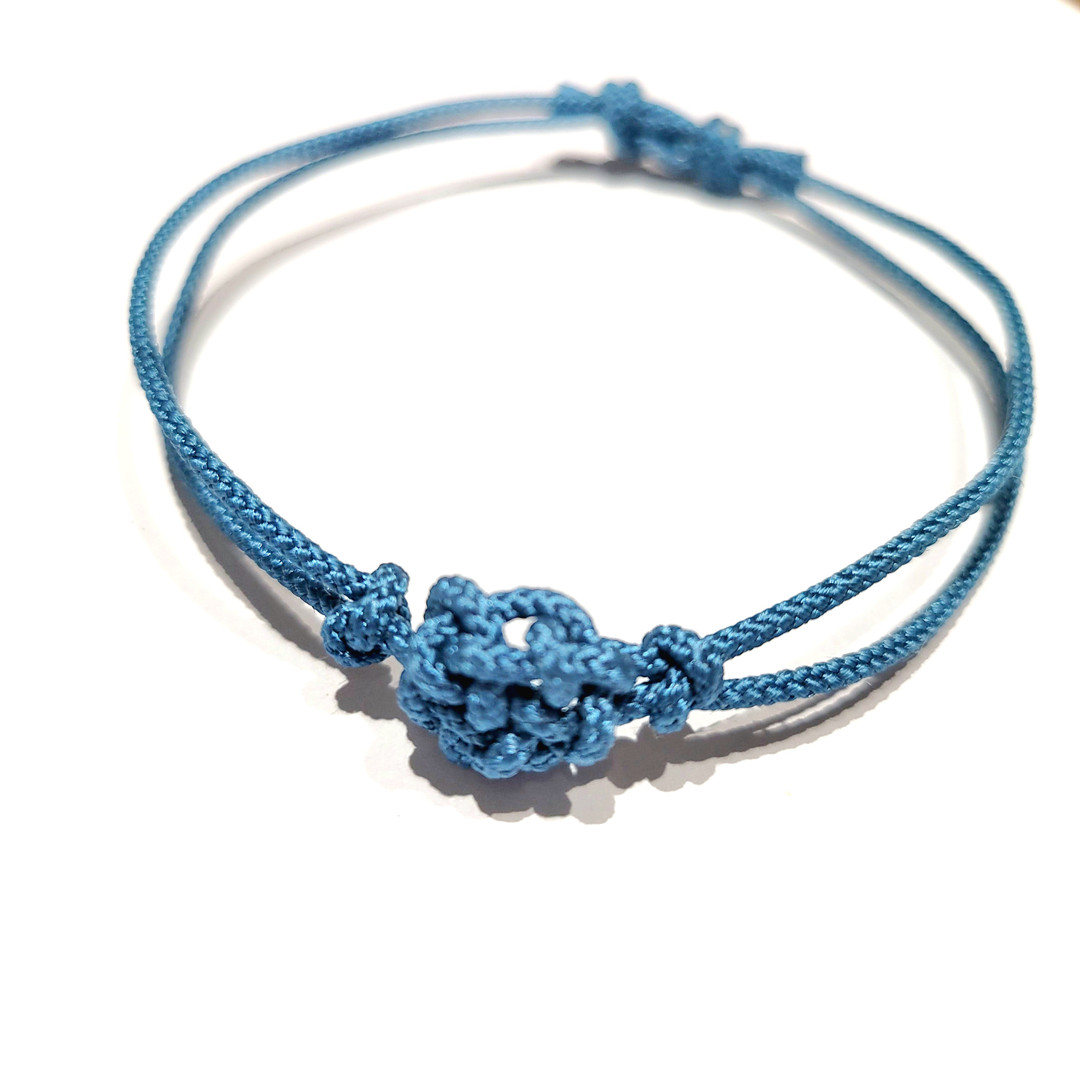 Ccoaccoa a turtle knot bracelet | idus