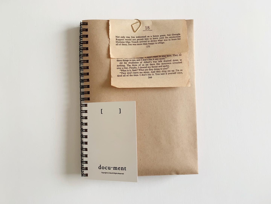 The Growing Document Notebook – Write, Store & Expand | idus