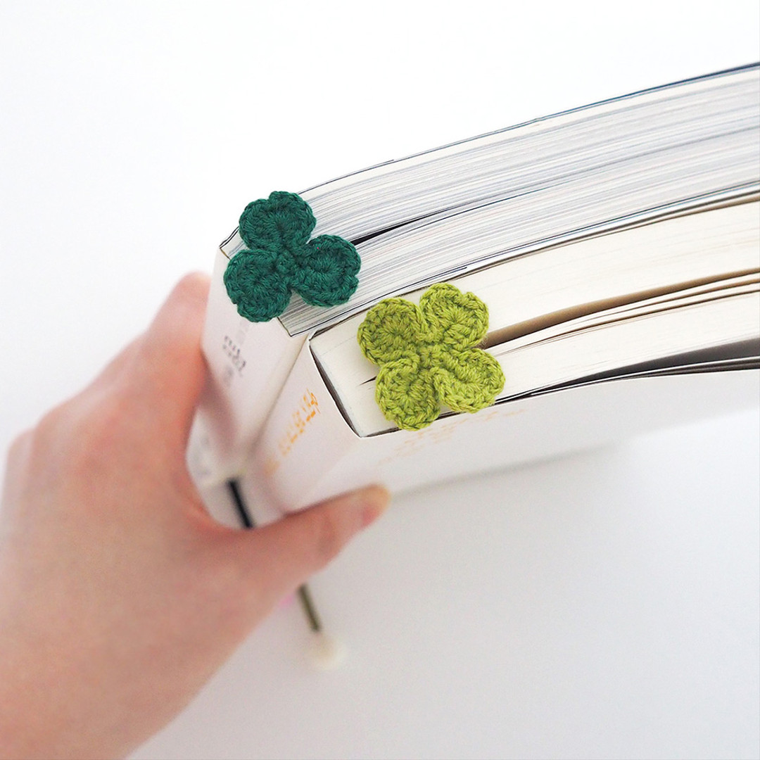 Crocheted Clover Bookmark | idus