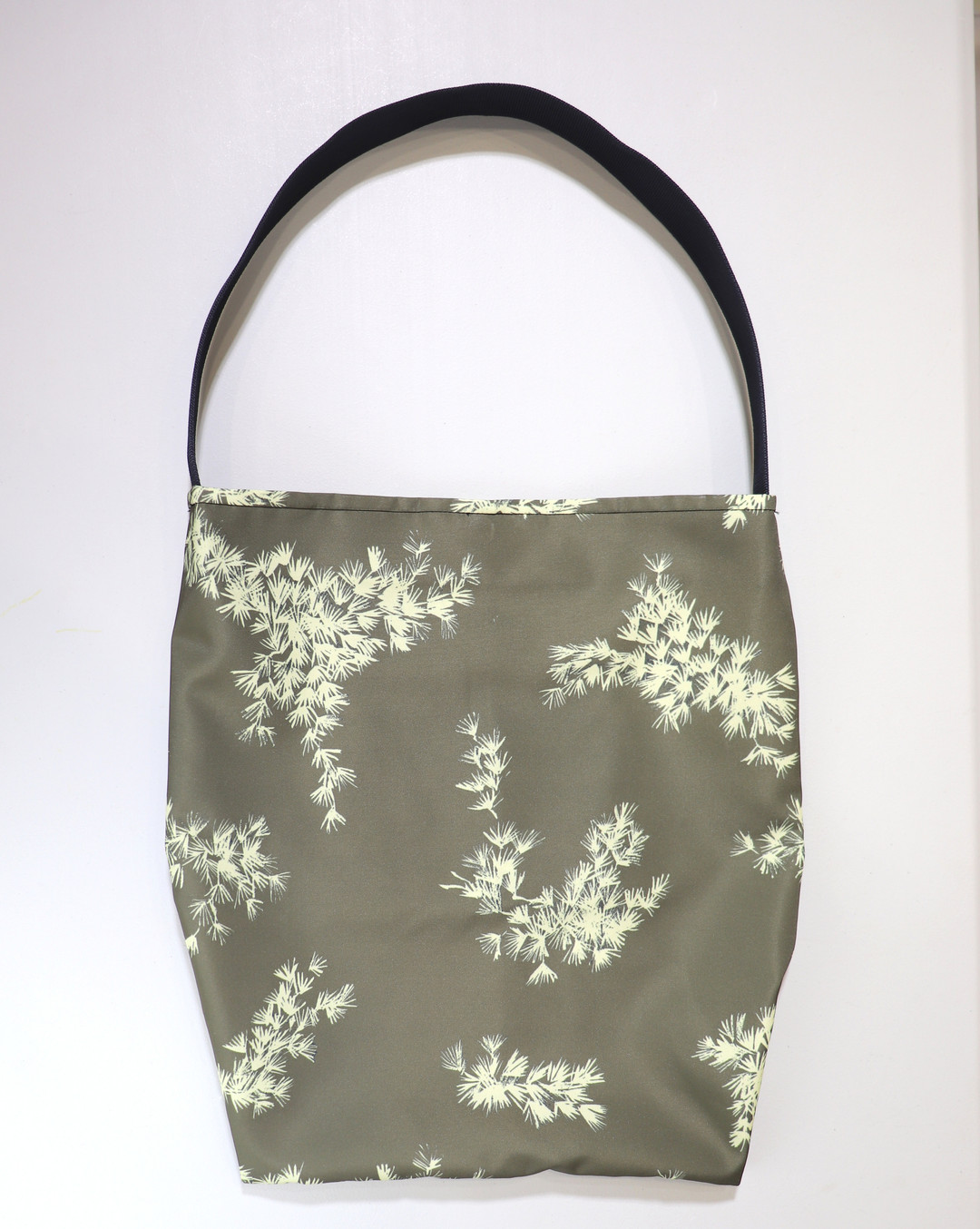 SMILE BAG - Korean Traditional Pattern Perfect Pine (khaki) Shoulder Bag | idus