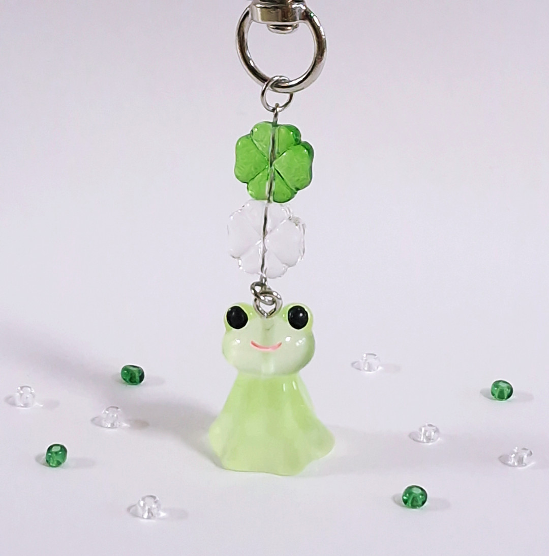 🐸☀️ Teru Teru Sunny Frog Keyring ☀️🐸 | idus