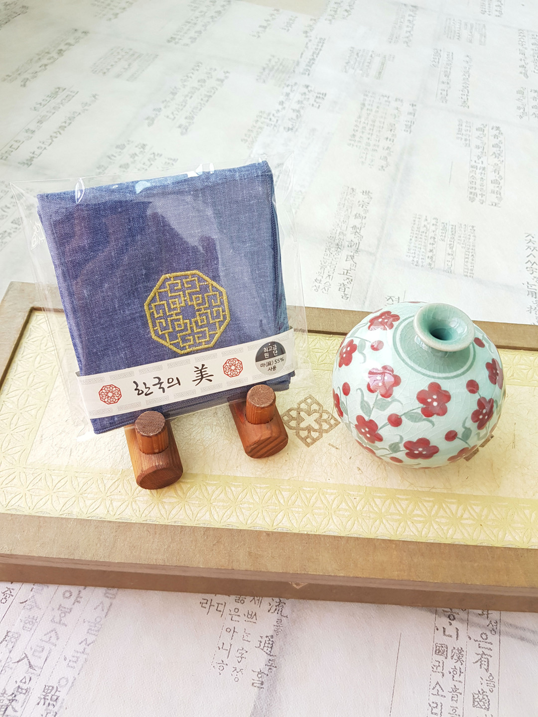Korean Traditional pattern Embroidery Handkerchief | idus