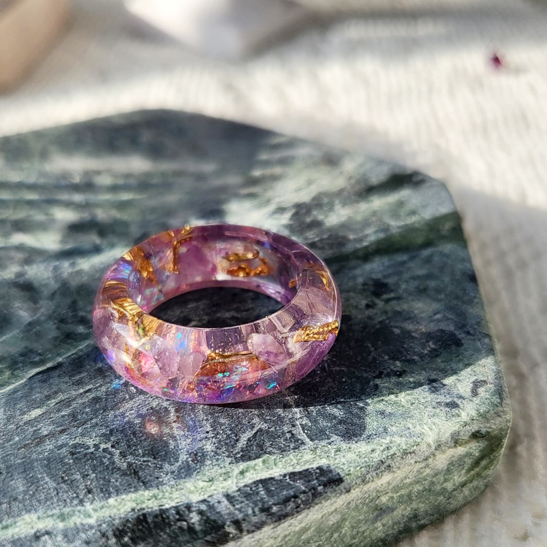 Amethyst Aurora ring, elegant and gorgeous birthstone ring | idus