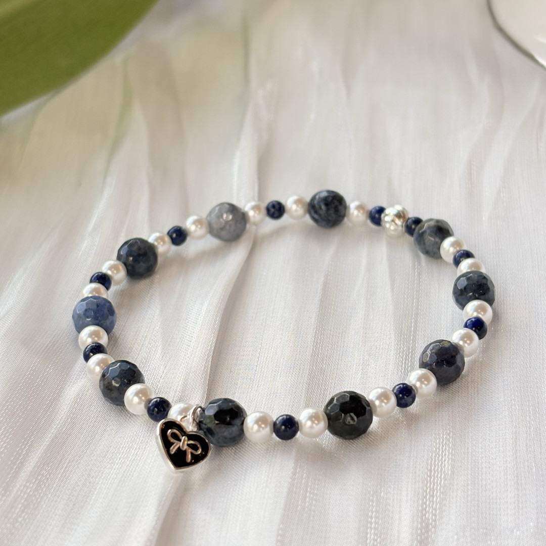 [Deep Midnight] Natural Blue Andeanite & Lapis Lazuli Silver Charm Bracelet | idus