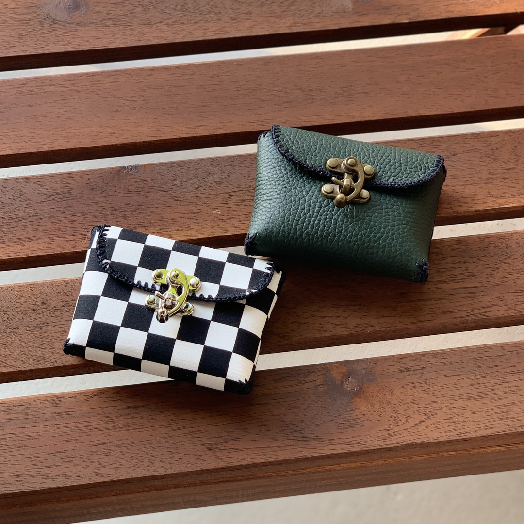 wallet - checker board | idus