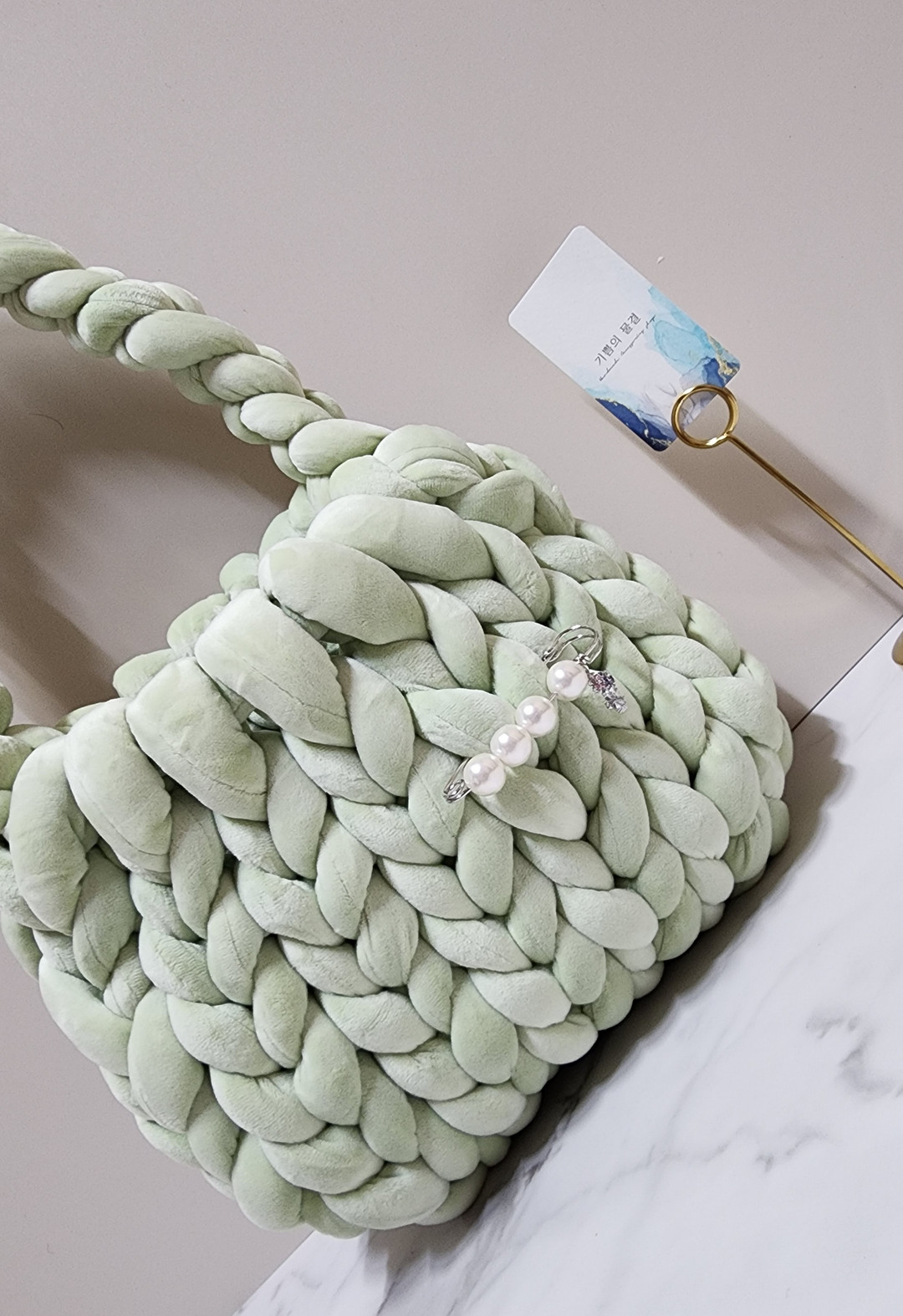 Giant yarn Mandu bag, Big size, Adornment included | idus