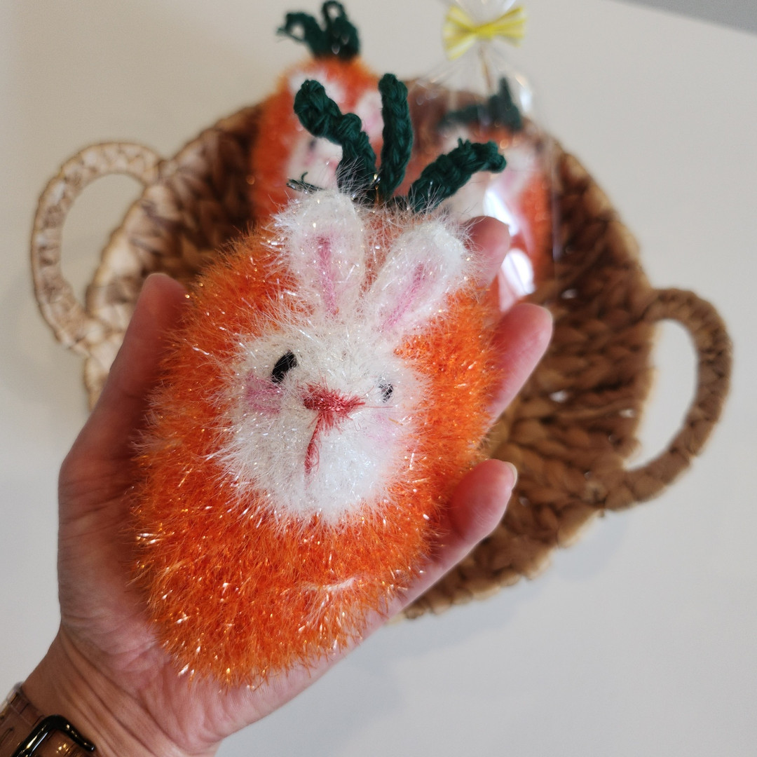 rabbit carrot scrubber | idus