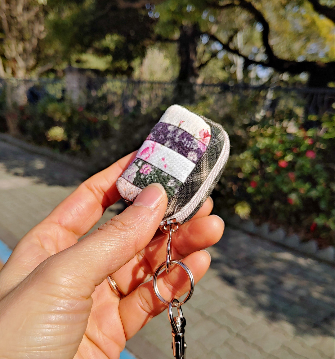 patchwork mini coin purse,key ring,usb case | idus
