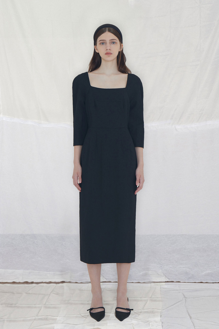 [23FW] 로트르드민 스퀘어 블랙 드레스 | 아이디어스